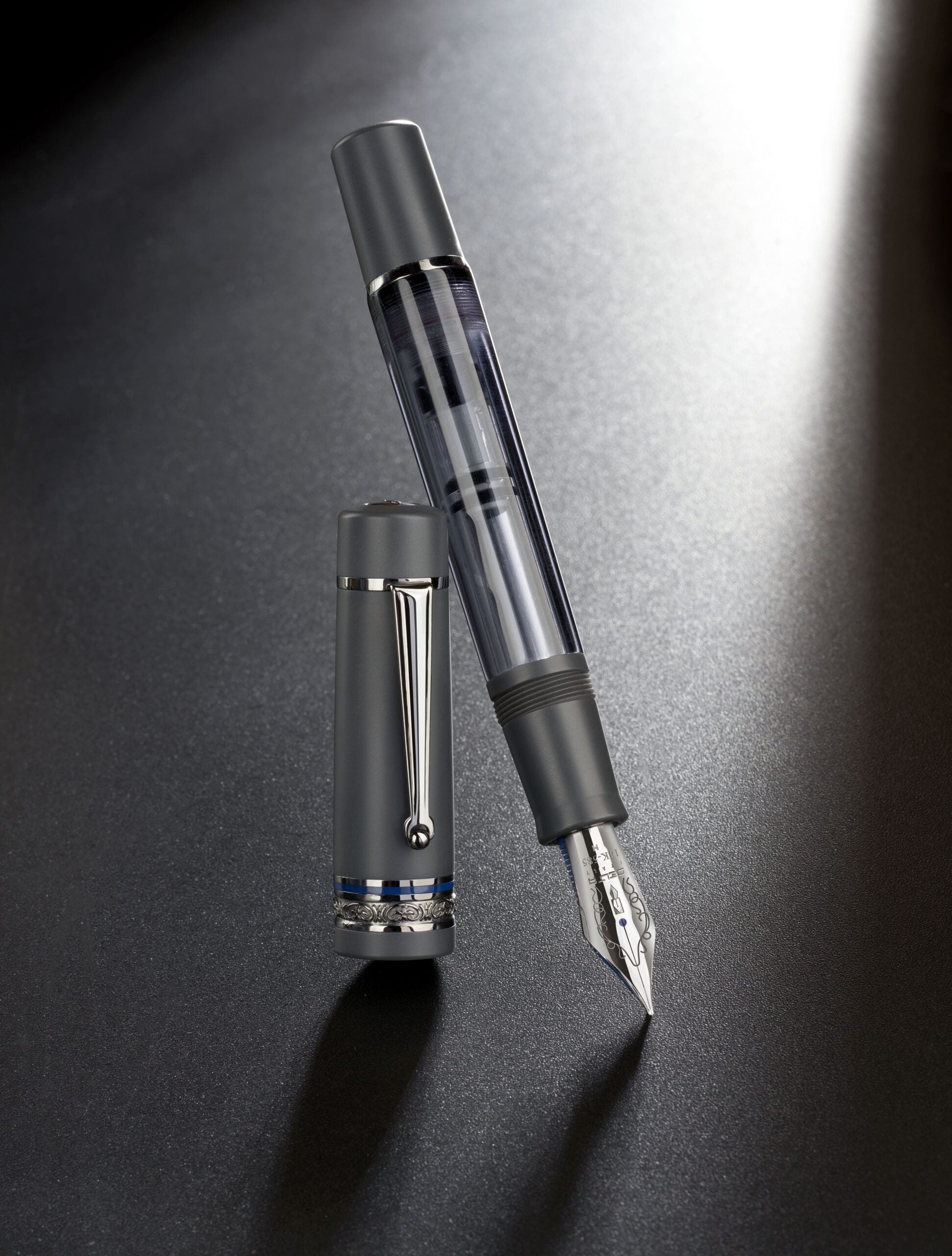 Delta Prestige Matte Limited Edition Fountain Pen - #8 Nib – IZODS